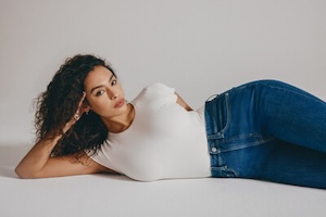 Spanx Launches Sculpting Denim With Lycra FitSense® Denim Technology ...